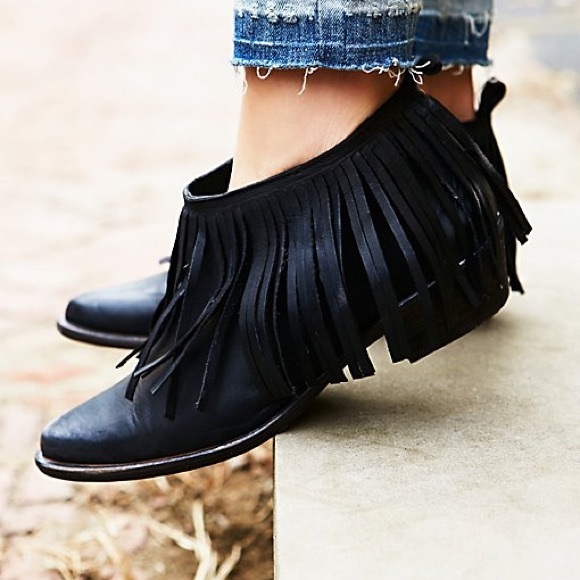 Free People | Shoes | Free People Wildfire Fringe Leather Ankle Boot Sz ...